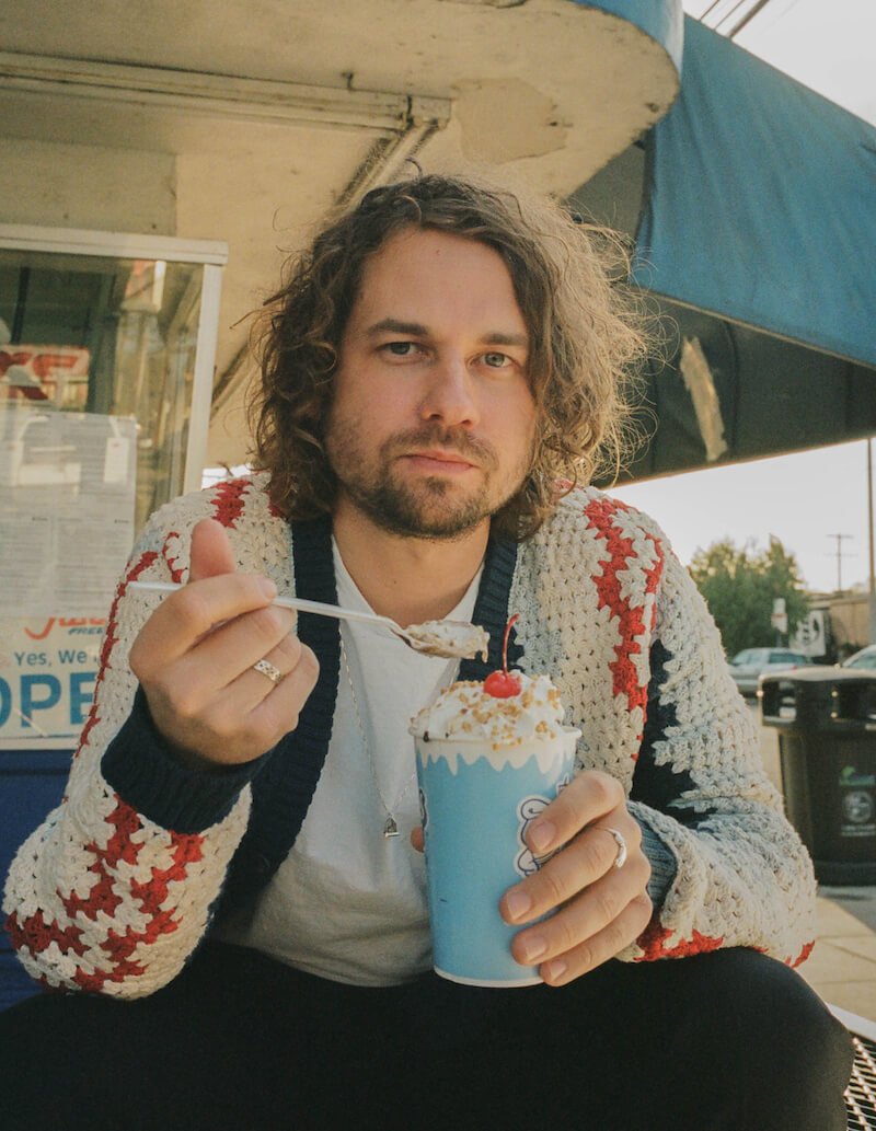 While We Wait: A Conversation With Kevin Morby - Aquarium Drunkard