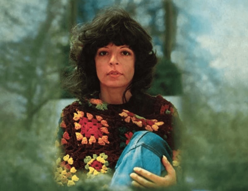 Estelle Levitt :: All I Dream - Aquarium Drunkard